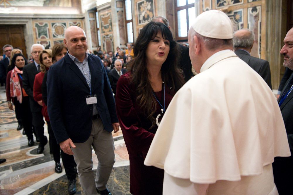 Pope to teachers: Help kids live with care for all of creation ...