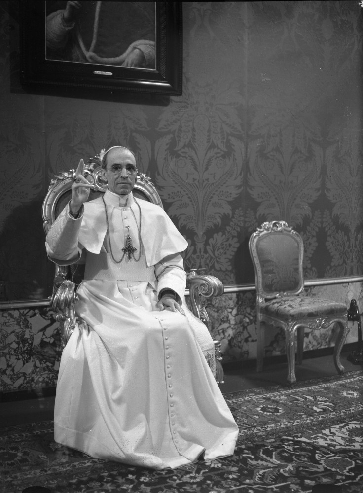 Pope announces access to wartime documents in Vatican Secret Archives ... Pope announces access to wartime documents in Vatican Secret Archives ...
