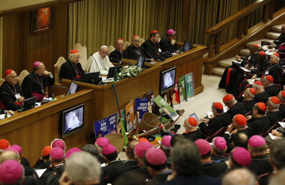 First synod talks look at climate, priests, inculturation, Vatican says ...