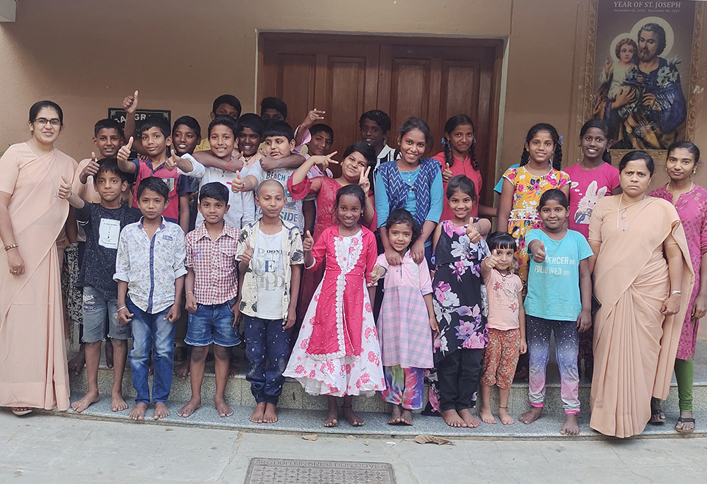 Congregations help US-bound migrants stranded near the Darién Gap ...