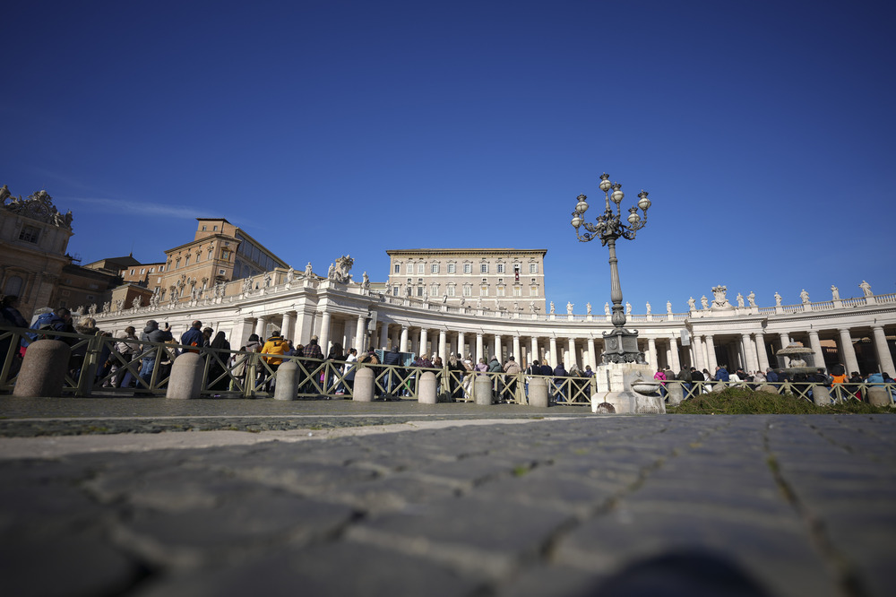 Vatican to install a webcam at St. Peter's tomb as part technological ...