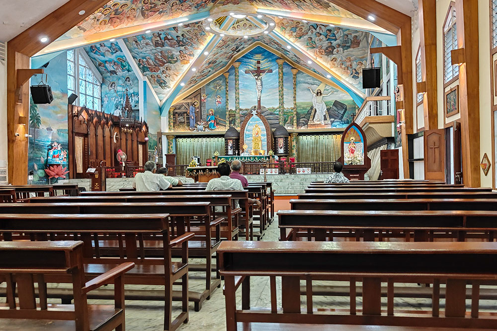 Syro-Malabar Catholics in India clash over liturgical dispute ...