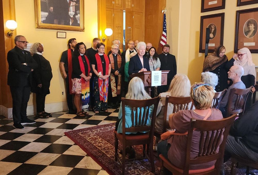 Catholics, faith leaders rally around Muslim chaplain targeted by ICE ...