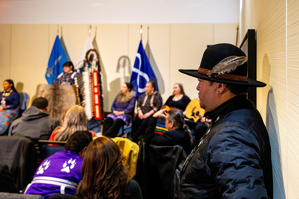 Vatican returns dozens of Indigenous artifacts, but 'hundreds' remain ...