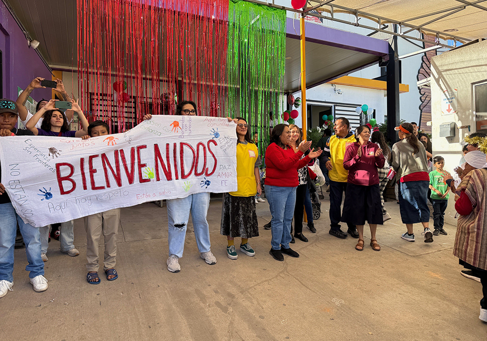 Posada at the US-Mexico border highlights plight of migrants | National ...