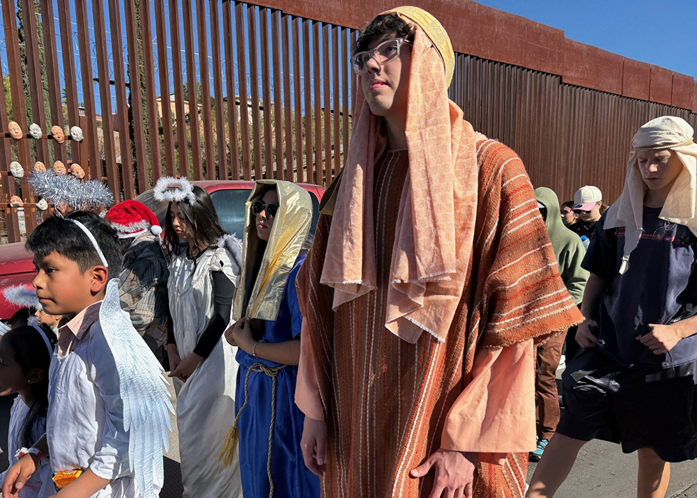 Posada at the US-Mexico border highlights plight of migrants | National ...
