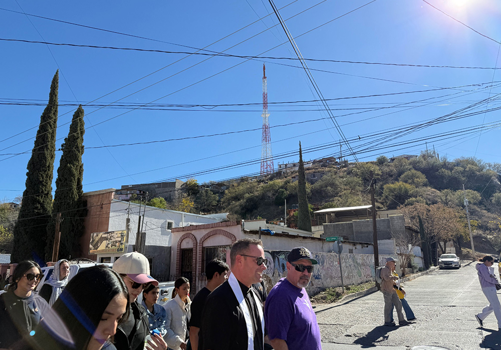 Posada at the US-Mexico border highlights plight of migrants | National ...