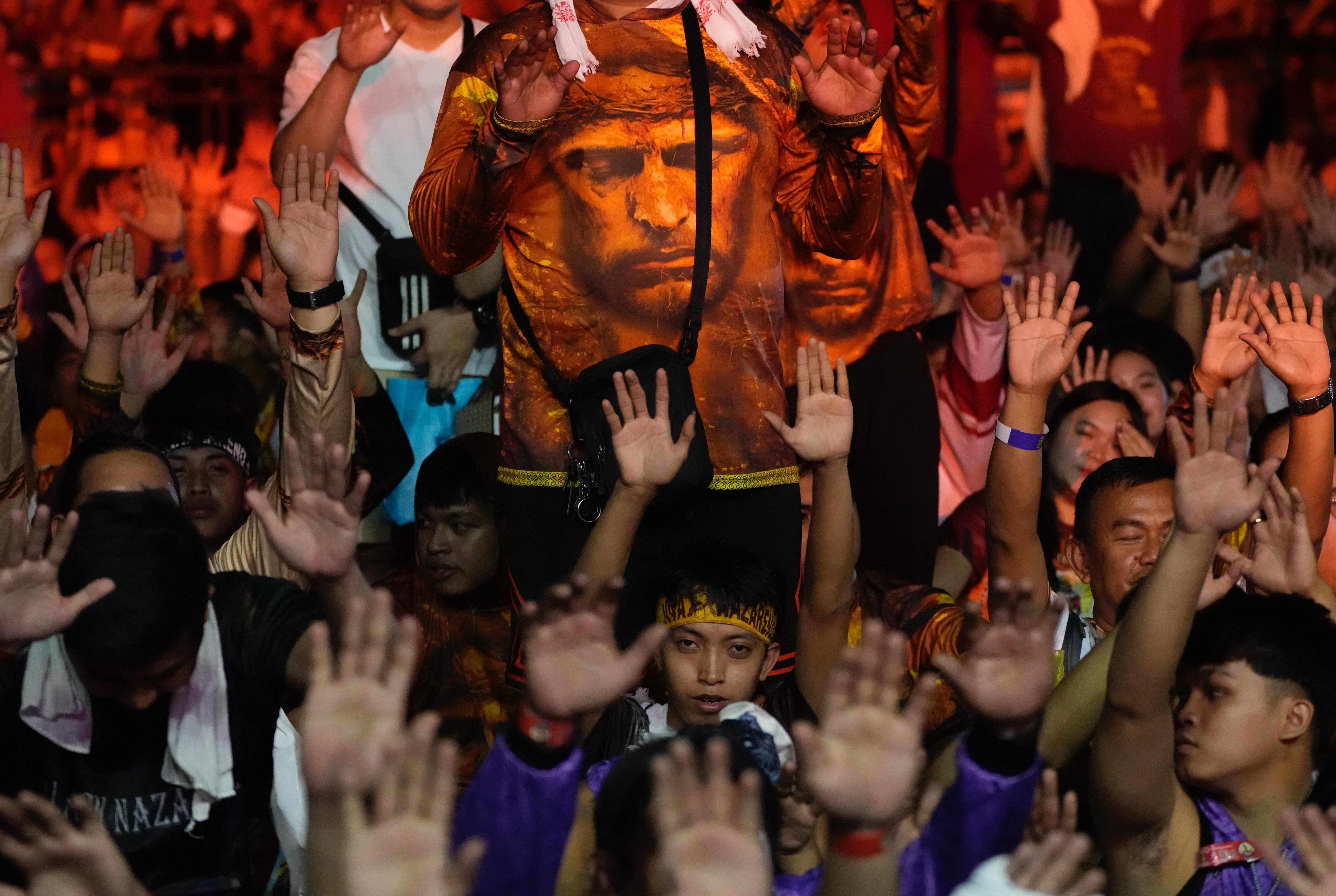 Filipino Catholics express outrage over corruption scandal during ...