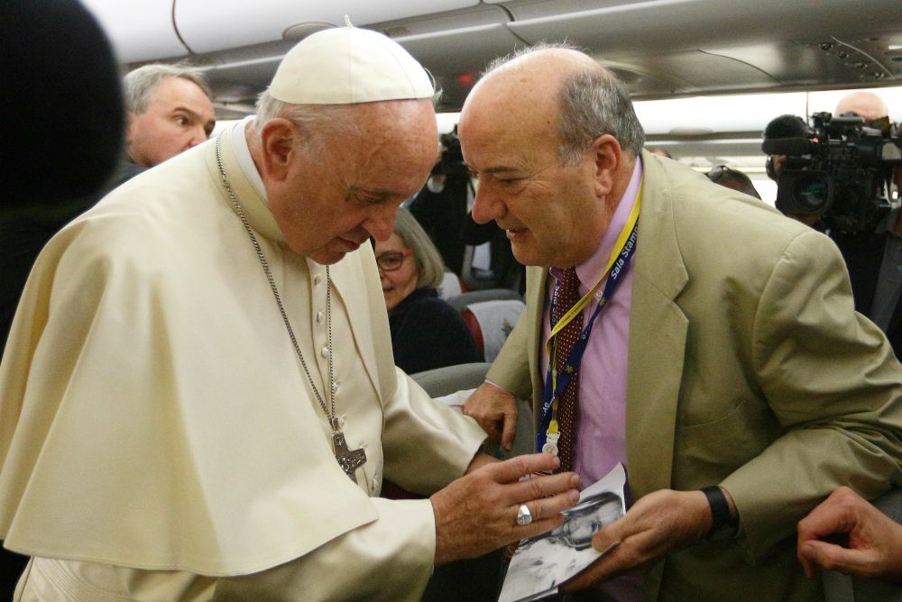 International courtesy the goal of papal flight press conference ...