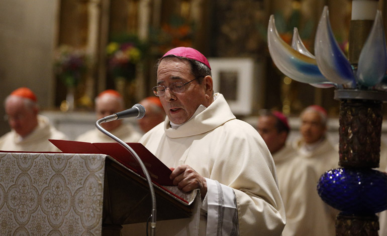 NJ archbishop sets rules for barring Catholics from Communion ...