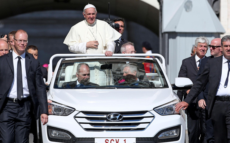 South Korean SUV joins elite popemobile fleet | National Catholic Reporter