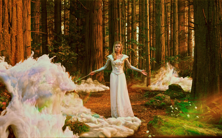 Oz The Great And Powerful Theodora Turns Green Scene