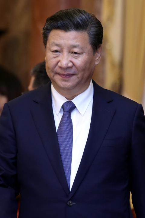 Chinese officials pay poor to swap religious images for portraits of Xi ...