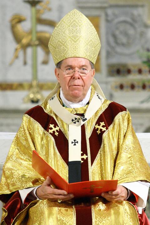 Retired Archbishop Buechlein of Indianapolis dies at age 79 | National Catholic Reporter