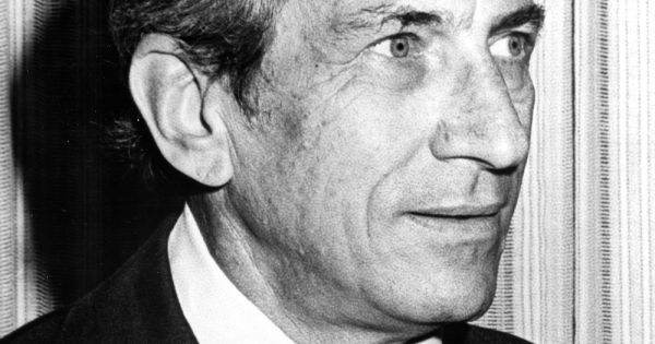Pezzullo, former diplomat who was first layman to head CRS, dies at 91 ...