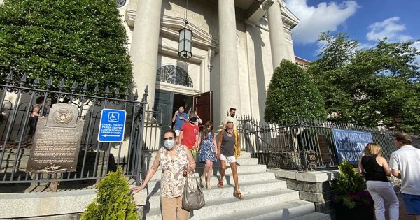 Communion ban misrepresents Biden — and most Democratic-voting ...