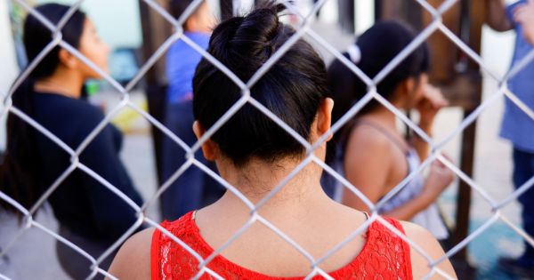 Judge threatens to block Biden's plan to end pandemic border ...
