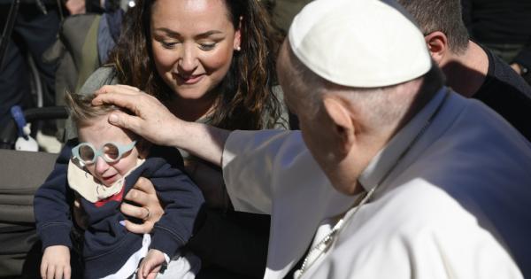 To be an apostle is to serve, not move up church's hierarchy, pope says ...
