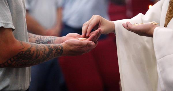 Solemnity of the Body and Blood of Christ: The living body of Christ ...