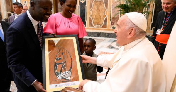 World needs politicians who uphold Catholic social teaching, pope says ...