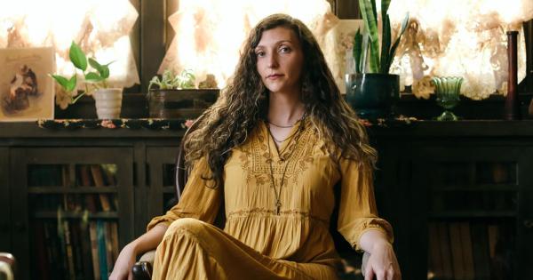 'Alight Beyond the Sea' is an album for years that ask questions ...