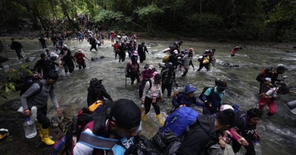 Nearly half of world’s migrants are Christian, Pew Research shows ...