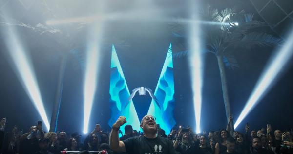 Priest by day, DJ by night: Padre Guilherme's rave in Beirut draws ...