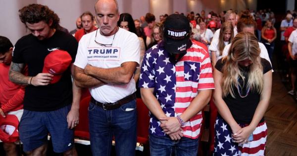 Cardinal Dolan, Bishop Barron to join Trump-backed prayer festival ...