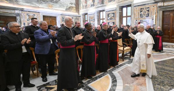 Pope Leo calls Archbishop Fulton Sheen 'a light of faith' who touched ...
