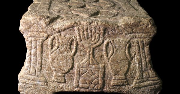 Exhibit suggests 'peaceful pluralism' among ancient Jews, Christians ...