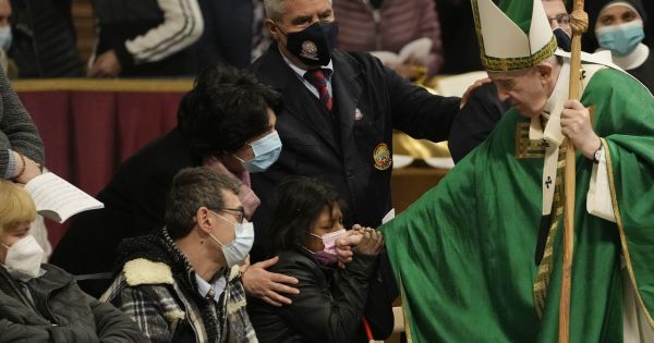 Pope: Don't judge the poor, often victims of injustice | National ...