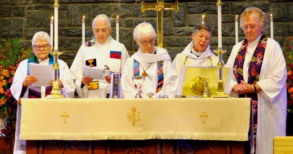 Philadelphia 11 reunion recalls ministry of pioneering women priests ...