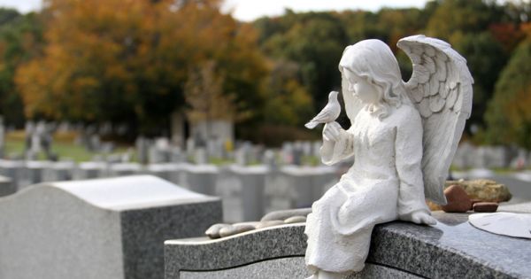 Grief 101: suggestions for the loved ones of grieving parents ...