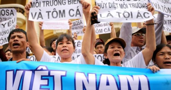 Priests say Vietnam is letting gangs terrorize Catholics in northeast ...