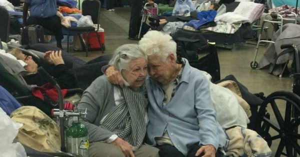 Waiting, sheltering, fleeing: Sisters in Florida report Hurricane Irma ...