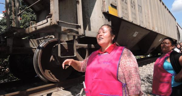 As migration pattern changes, Mexican women adjust methods of service ...