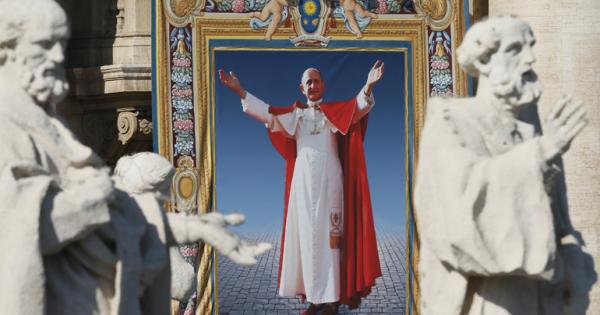 Pope beatifies Blessed Paul VI, the 'great helmsman' of Vatican II ...