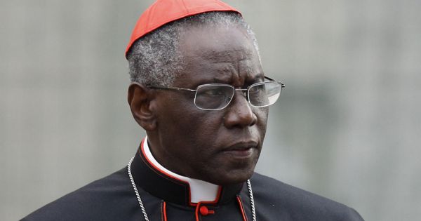 Vatican says no changes foreseen in direction priests face during Mass ...