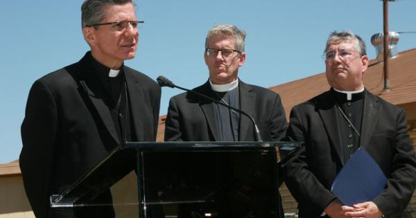 Faith leaders call for end to 'harsh policy' of detaining immigrant ...