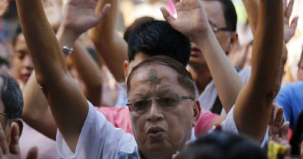 Global Catholic population tops 1.28 billion; half are in 10 countries ...