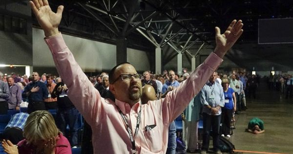 How Trump is highlighting divisions among Southern Baptists | National ...