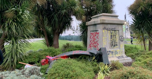 Debate the issues; don't destroy the statues | National Catholic Reporter